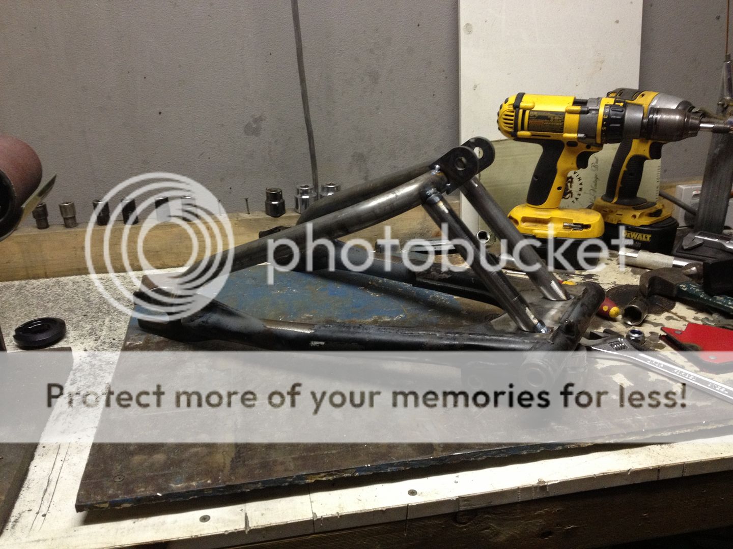 Welding in swingarm brace, tips needed | DO THE TON